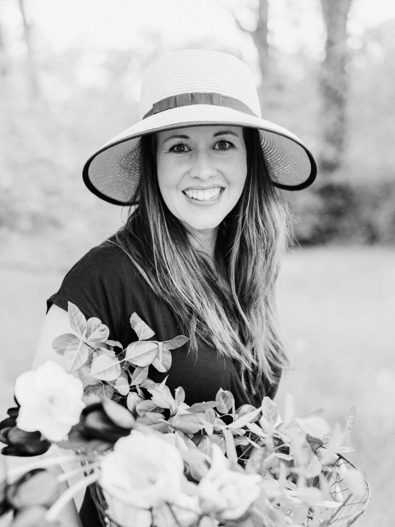 Creative Empire Podcast Feature | How to Take Time Off - shannaskidmore.com